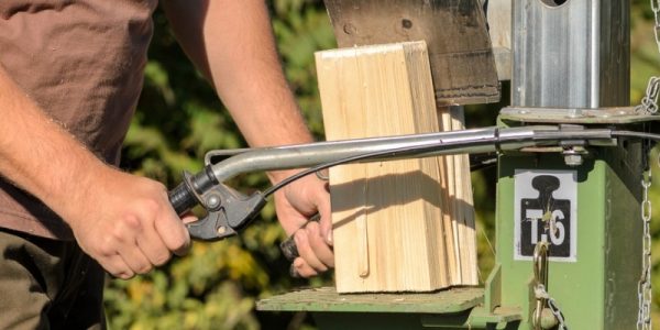 Log Splitter Plans: A 2021 Guide to Homemade DIY Options - Organize ...