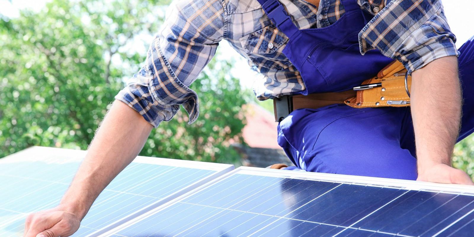 How to DIY Install Solar Panels in Just 6 Steps