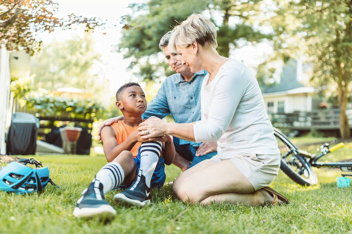 5 Vital Steps to Take if Your Child Is Injured While You’re on a Family ...