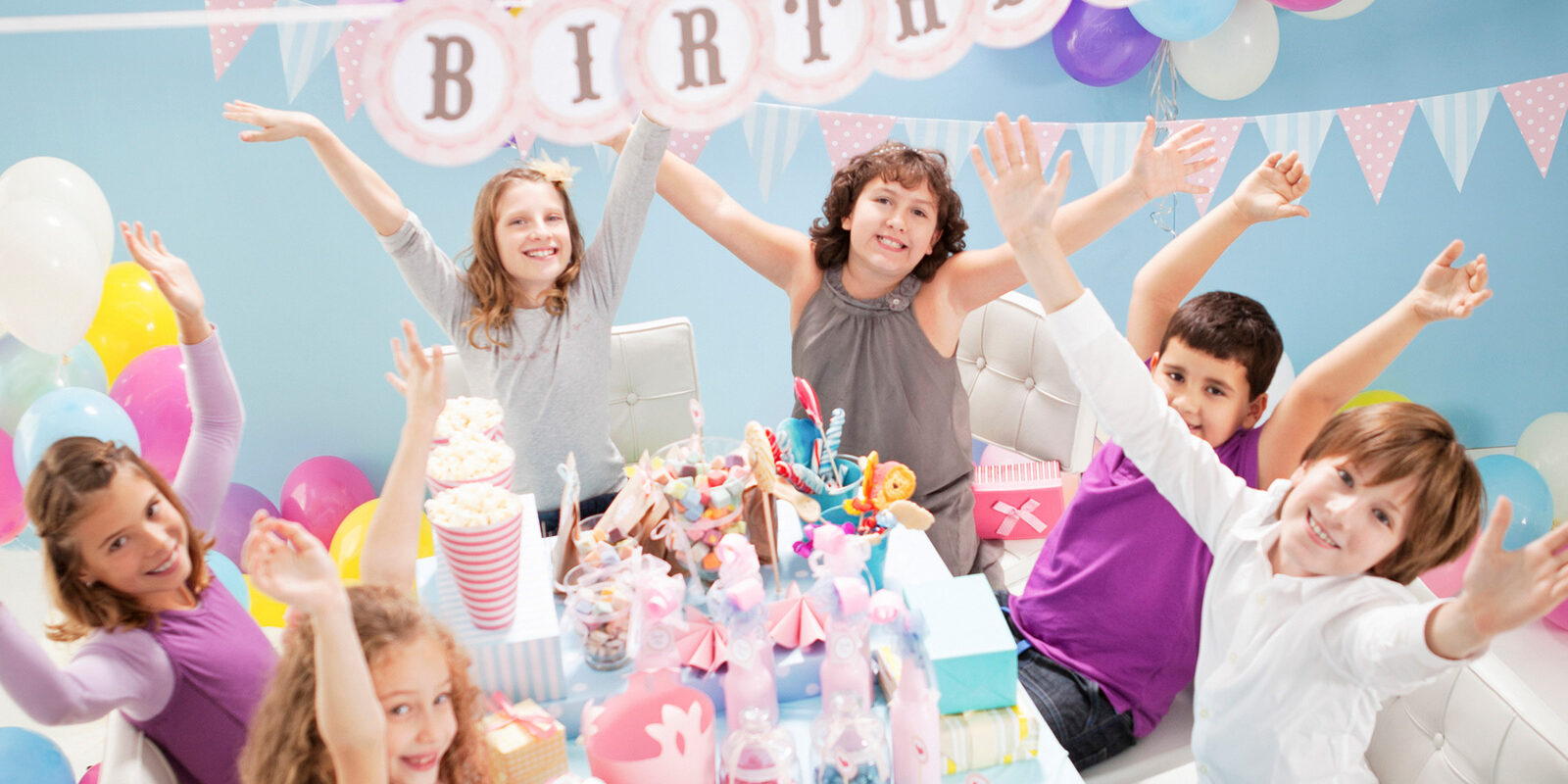 7 Ideas to Decorate Girl Birthday Parties - Organize With Sandy