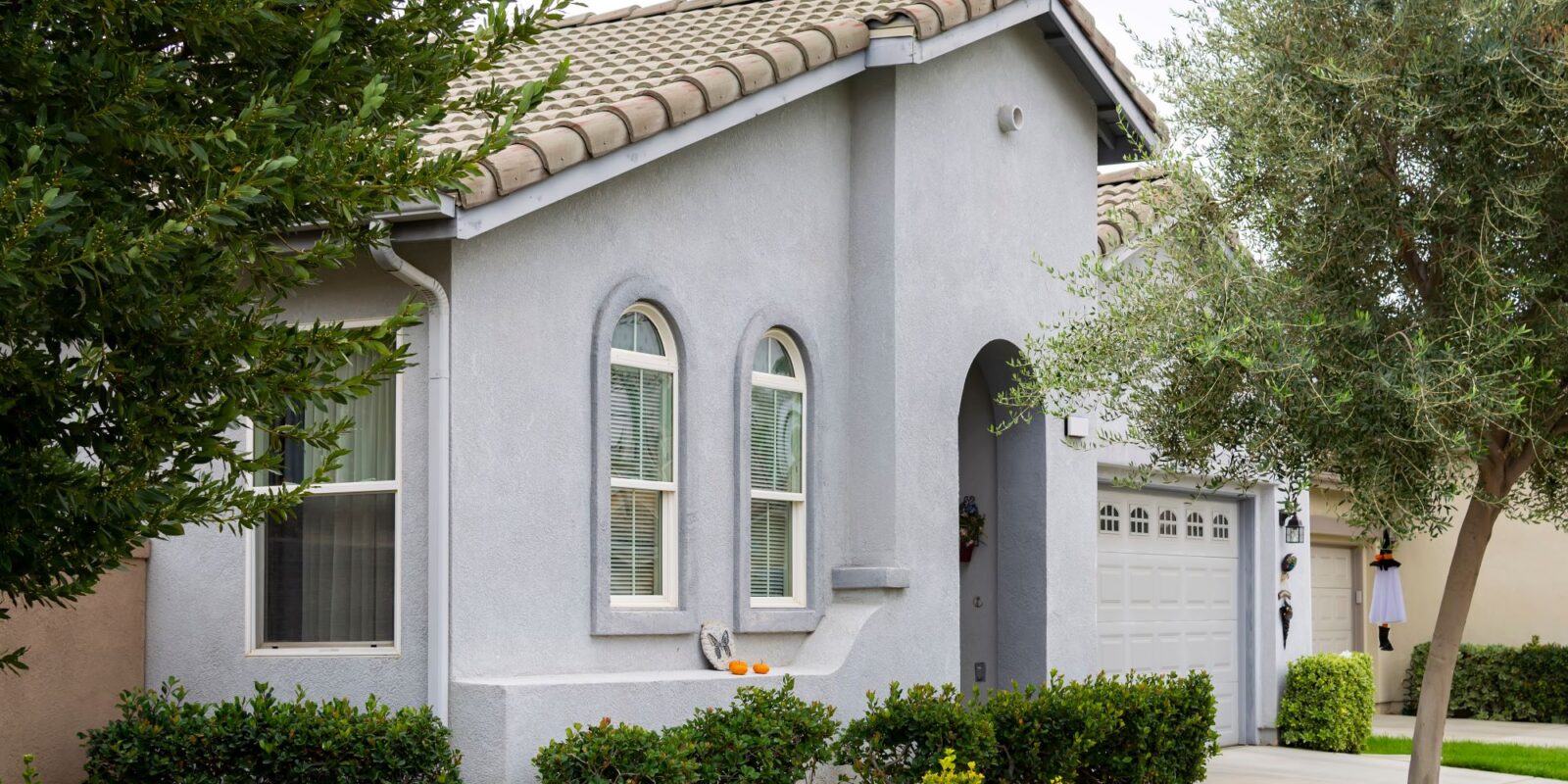 Traditional vs. Synthetic Stucco: Which Is Right For Your Property ...