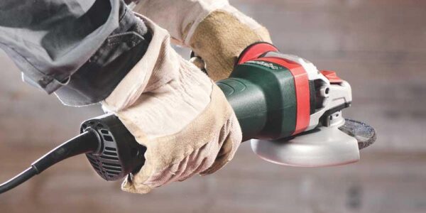 A Comprehensive Guide to Safely Operating an Angle Grinder - Organize ...